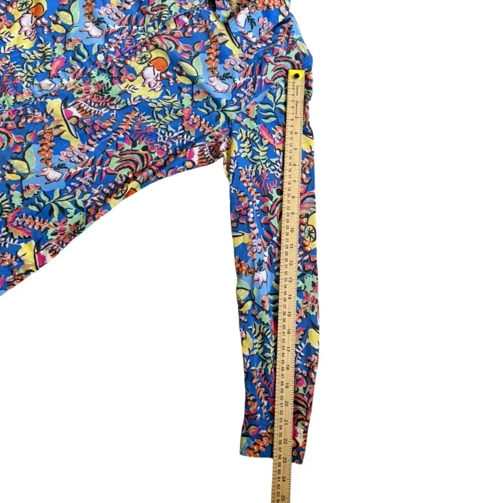 J. McLaughlin | Tops | J Mclaughlin Lois Freshfield Top Blue Floral ...